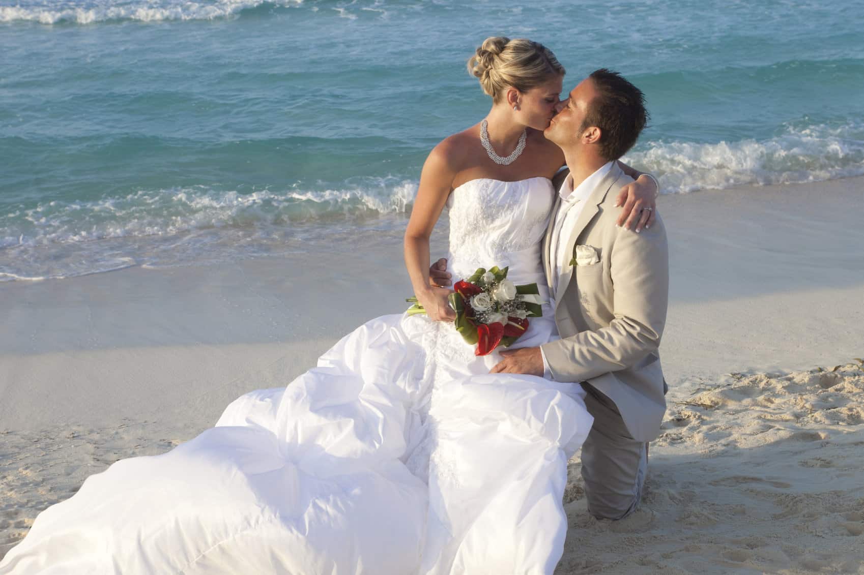 A Newlywed’s Guide to Setting Realistic Marriage Expectations ...