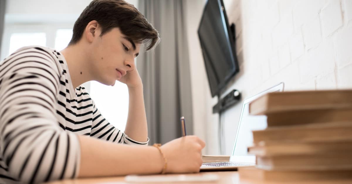 Counselor Chicago - How Do I Give Advice to a Teenager?