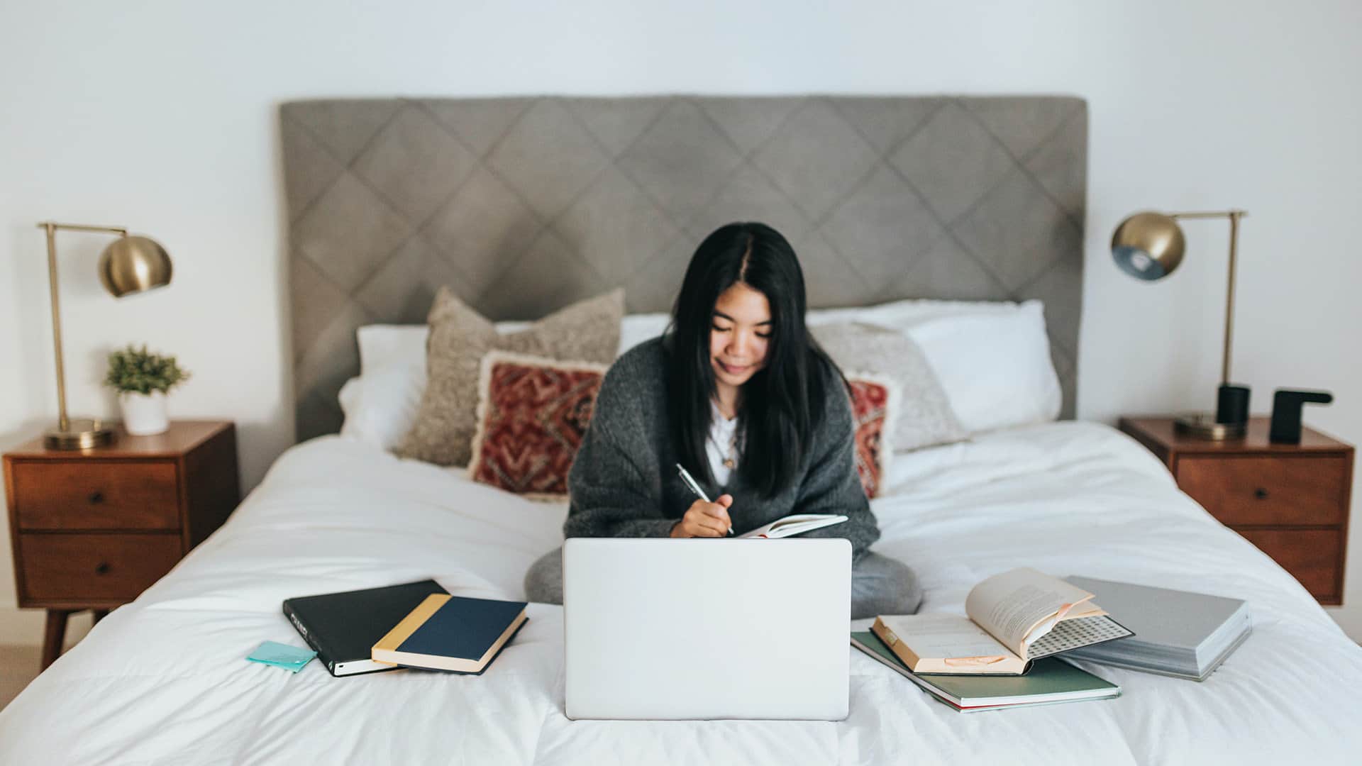 Counselor - Coping With the Ongoing Covid-19 Pandemic